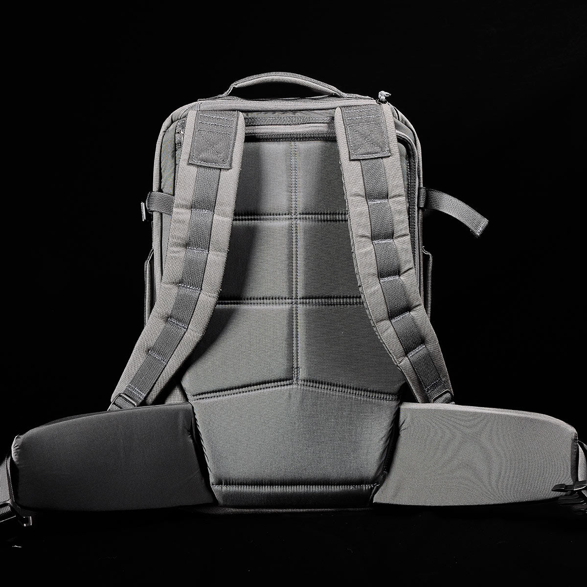 GR3 | CARRY-ON RUCKSACK BUILT FOR WORLD TRAVEL – GORUCK